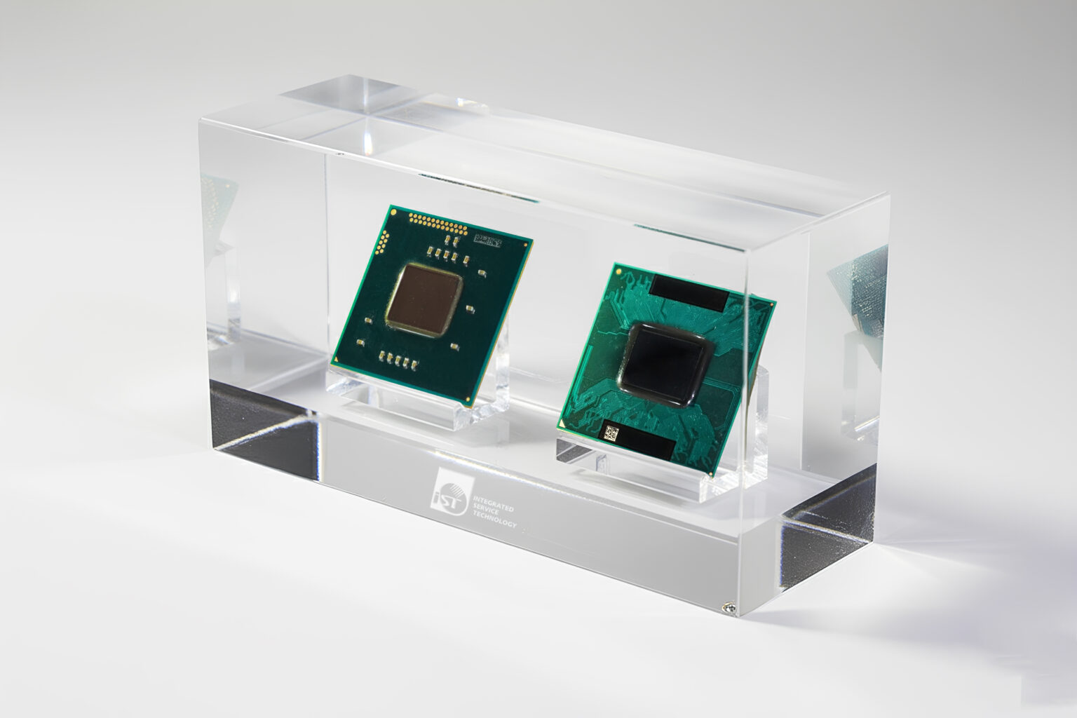 IC substrate Small-volume Diverse Quick-turn Turnkey forR&D | iST